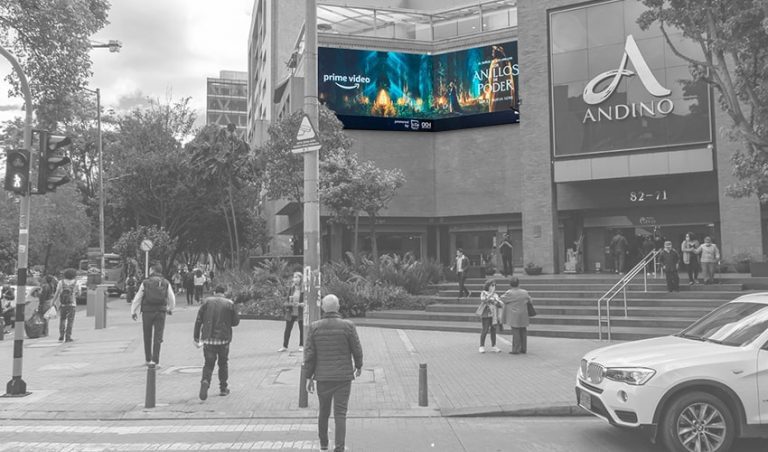 Shopping Malls Advertising - iCo Medios